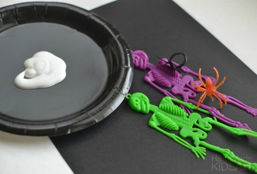 Easy Halloween Printmaking