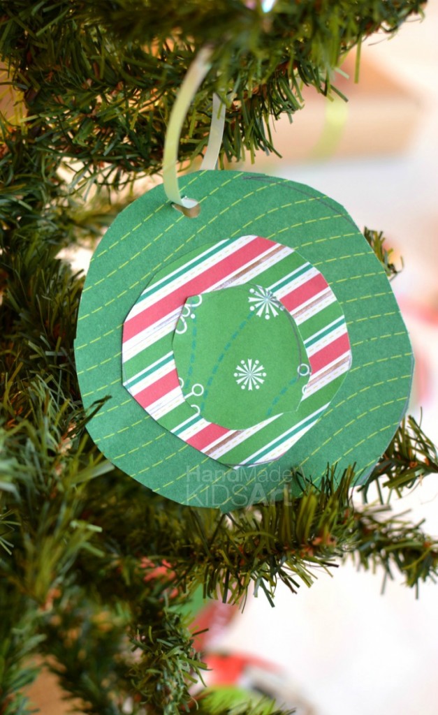 Kandinsky Inspired Christmas Ornament and Art - Innovation Kids Lab