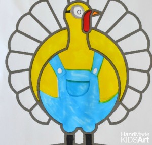 Disguise a Turkey, as a Minion? - Innovation Kids Lab